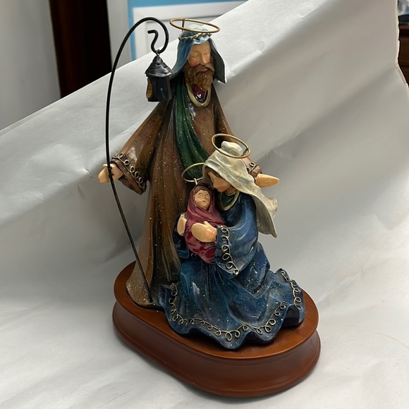 Holiday | Carved Wooden Nativity Scene Music Box Silent Night | Poshmark